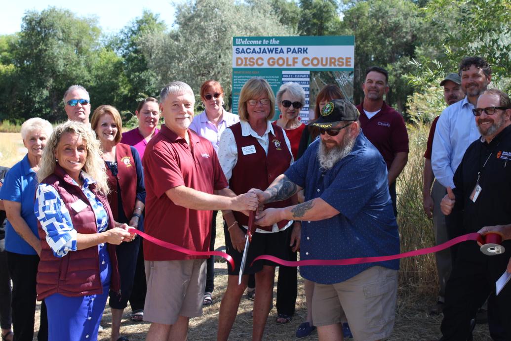 Sacajawea Park disc golf course officially open following ribbon ...
