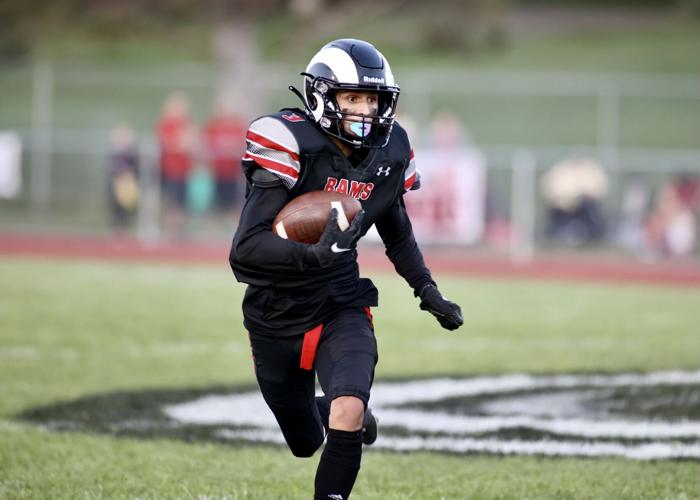 BLACK AND BLUE BOWL: Meet Jackson Riddle, the junior who helped ...