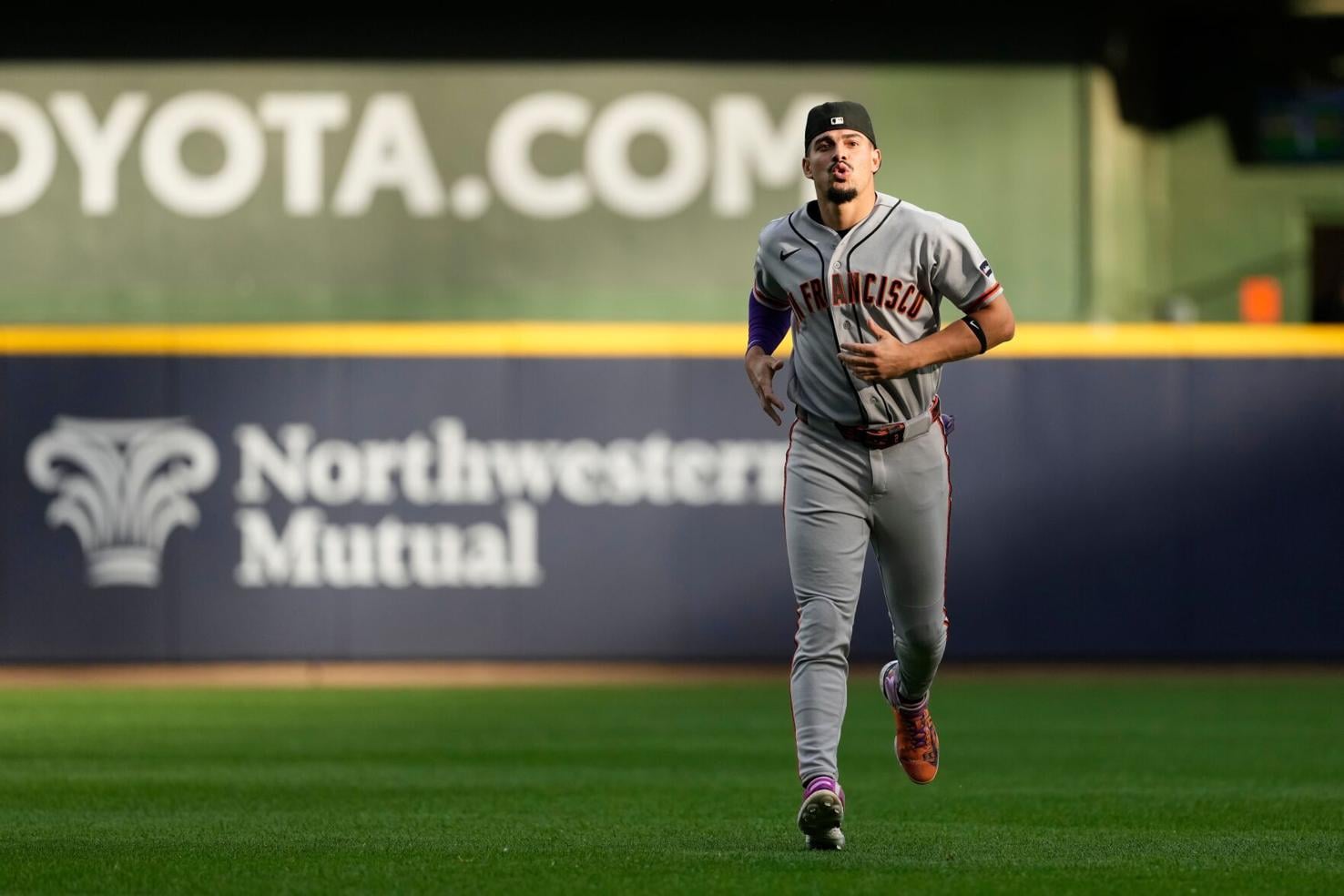 Giants Brewers Baseball | National | idahostatejournal.com