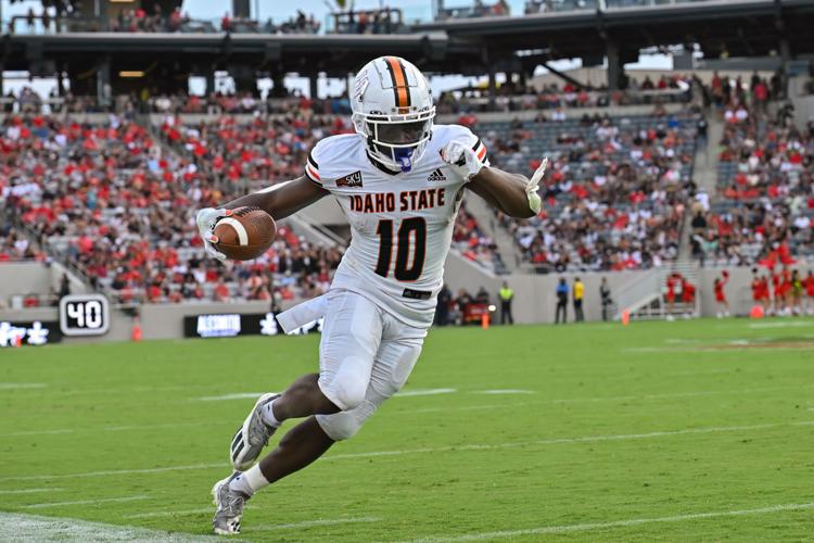 After Vander Waal leaves with injury, ISU suffers 38-7 loss to San ...