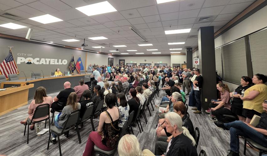 Hundreds pack City Hall for Hoku data center hearing, examiner delays ...