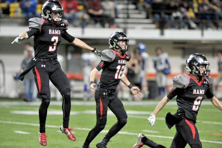 HS football: Highland beats Coeur d'Alene, wins 5A state championship ...