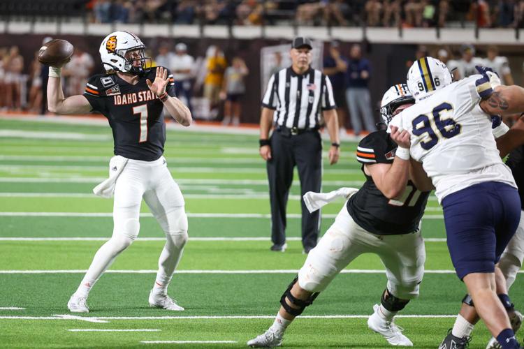 Photos of ISU vs. Montana State football game at ICCU Dome in Pocatello ...