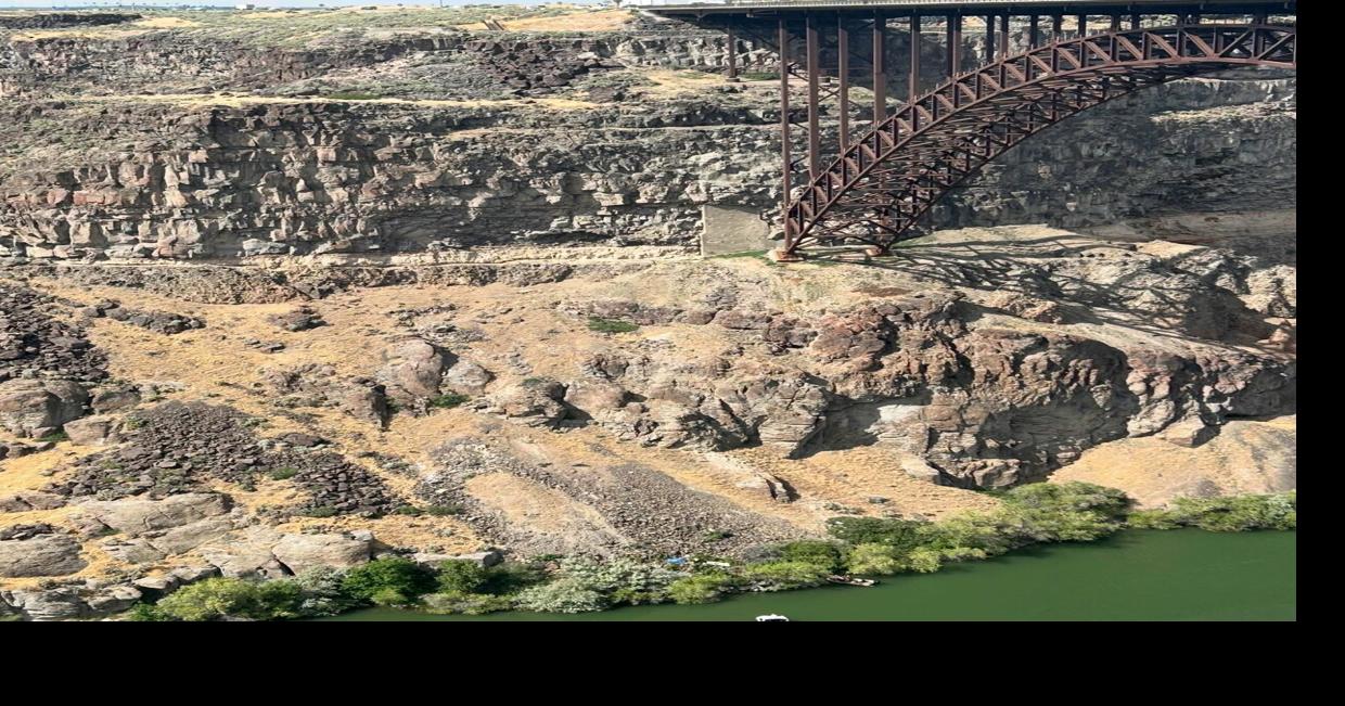 Police: One dead when pickup falls into deep canyon next to Perrine ...