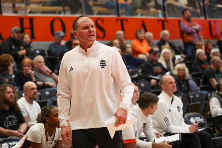 Photos of ISU vs. Northern Arizona women's basketball at Reed Gym | Isu ...