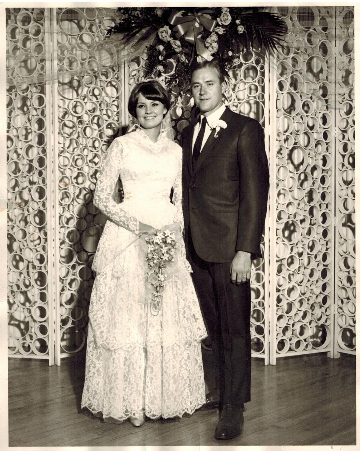 Robert and Susan Murdoch to celebrate 50th wedding anniversary ...