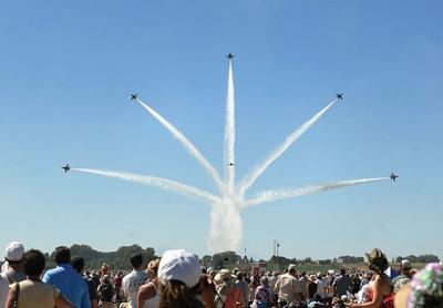 Extreme Blue Thunder Thrills Crowds | Local | idahostatejournal.com