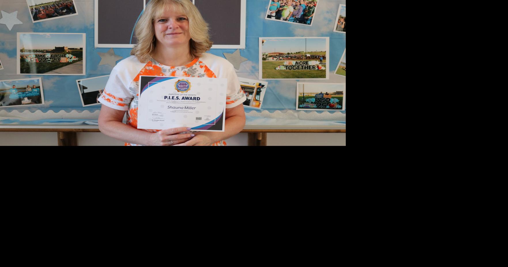 HR and employee services administrative assistant recognized as PCSD 25’s Employee of the Month ...