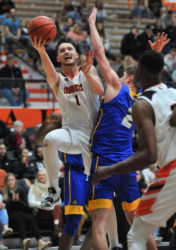 Smellie saws: Sophomore Austin Smellie having breakout season for Idaho ...