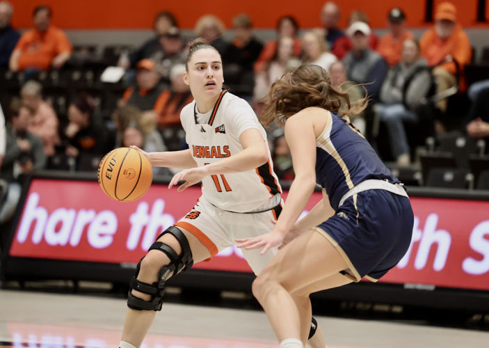 ISU women's basketball owns the boards in win over Montana State, while ...