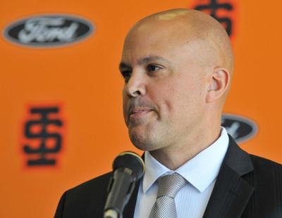 New ISU men's basketball coach Ryan Looney to make $115,000 per year ...