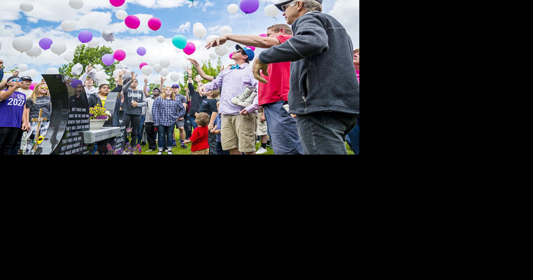 Memorial balloon release honors lives of siblings Eric and Lauren ...