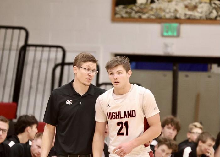 Highland boys falter in fourth quarter, dropping 52-47 decision to ...