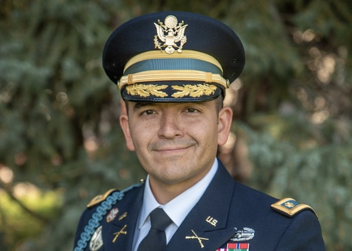 National Guard Maj. Worley reportedly stops man from beating woman at ...