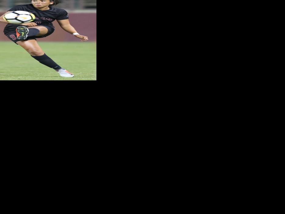 Maria Sanchez picked 15th in pro soccer draft by Chicago Red Stars ...