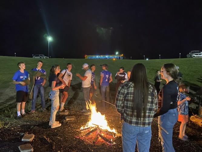 Student Life Committee makes sure no one's left out at Bear Lake High ...