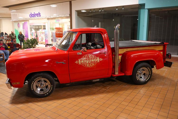 Phil Meador Auto-fest to bring drag racing, vintage vehicles to massive ...