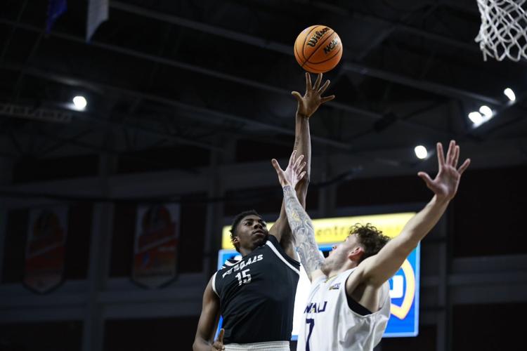 Idaho State men's basketball picks up first Big Sky Tournament win ...
