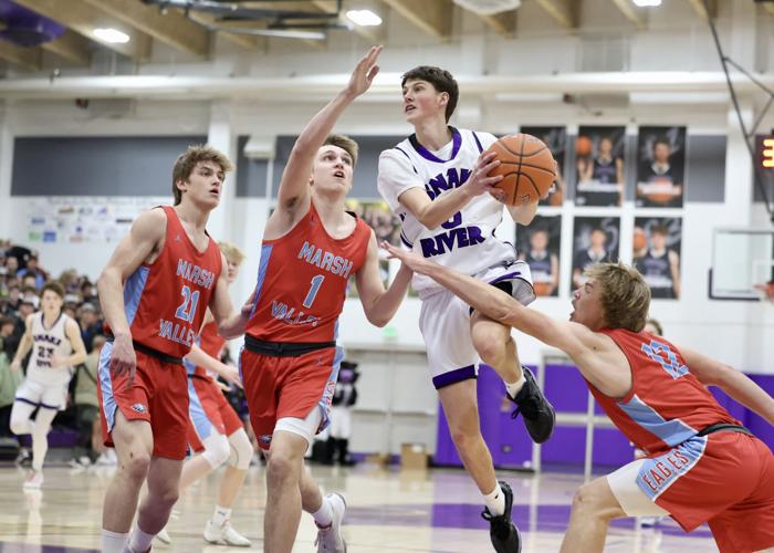 No. 1 Snake River boys basketball team pushes winning streak to 18 with ...
