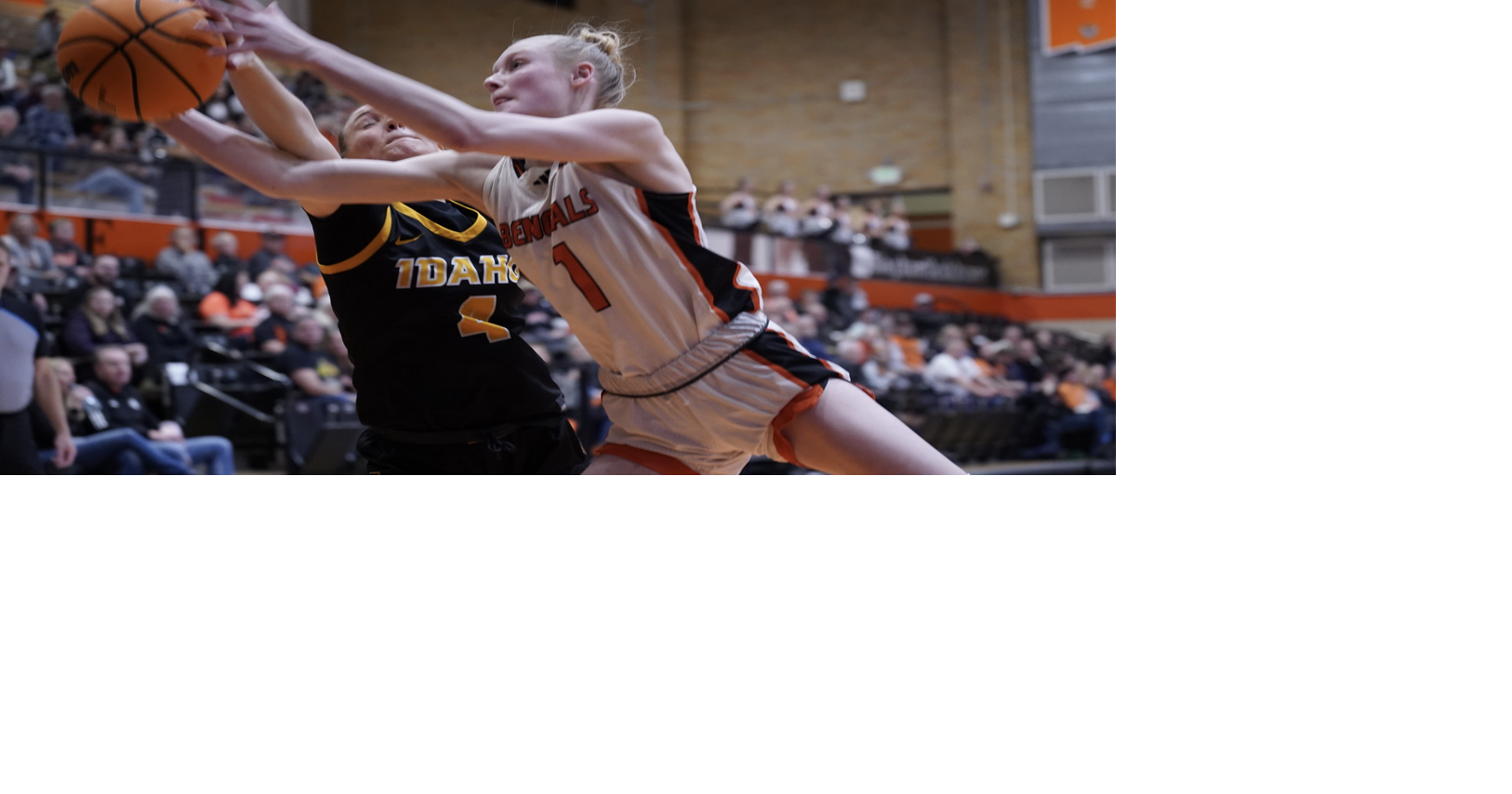 ISU women's basketball team wins third straight with victory against ...