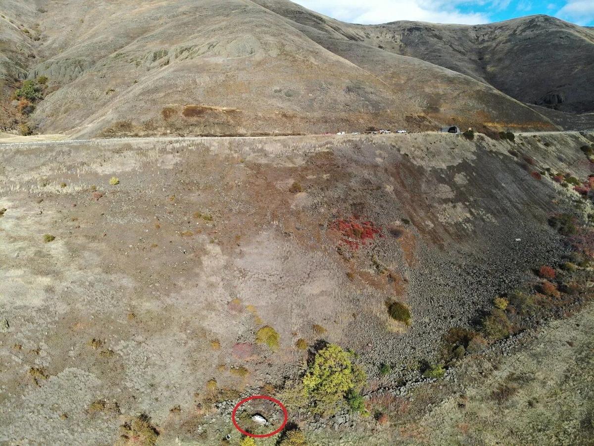 Driver survives 500-foot drop after Saturday crash at White Bird Grade ...