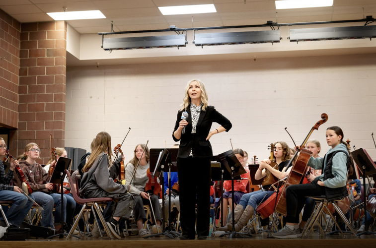 Local violinist starts orchestra program at Soda Springs middle school ...