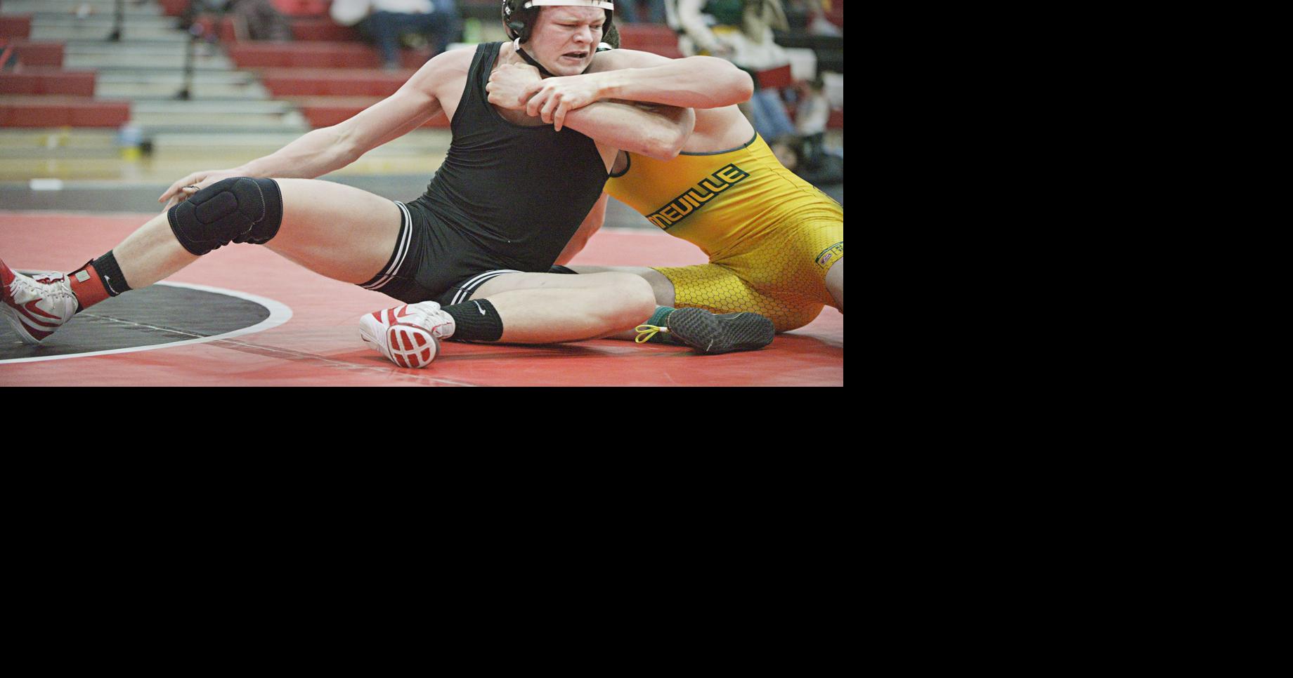 HS wrestling: Bees take team crown, Rams have strong showing at ...
