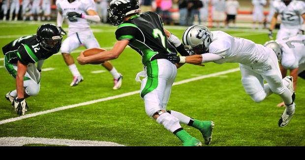 Blackfoot football sneaks past Skyview and into 4A title game once ...