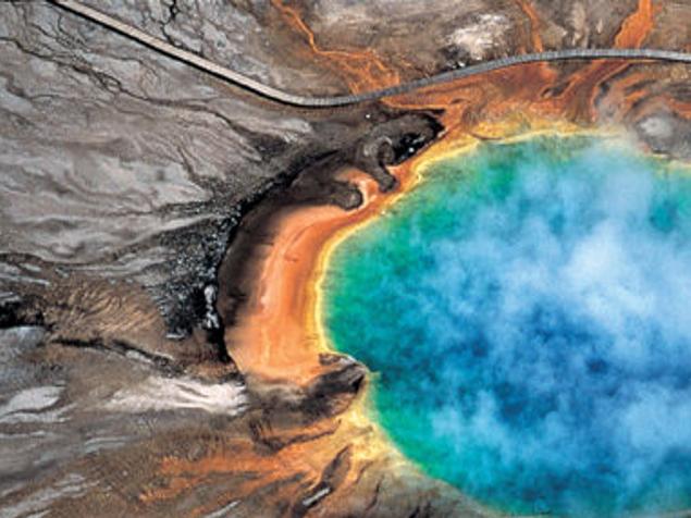 yellowstone volcano eruption date