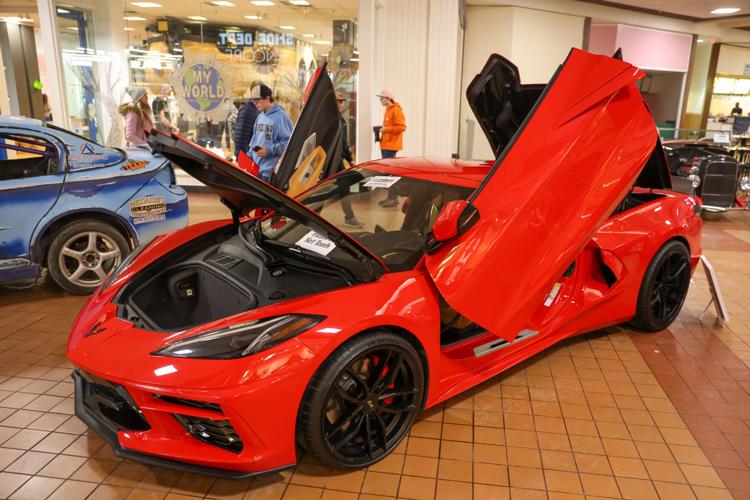 Photos of the car show at Pine Ridge Mall in Chubbuck | Freeaccess ...