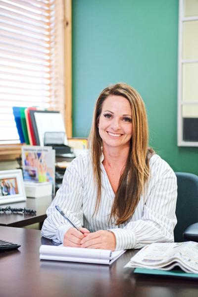 Andrea Zundel returns to her roots with new Edward Jones office in ...