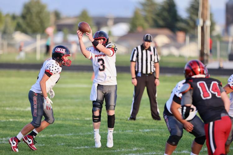 Photos of American Falls at Soda Springs football game | Freeaccess | idahostatejournal.com