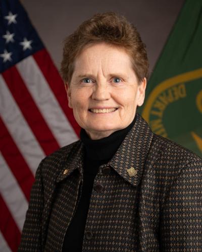 ISU alumna Laura Hill named among top 100 federal IT leaders ...