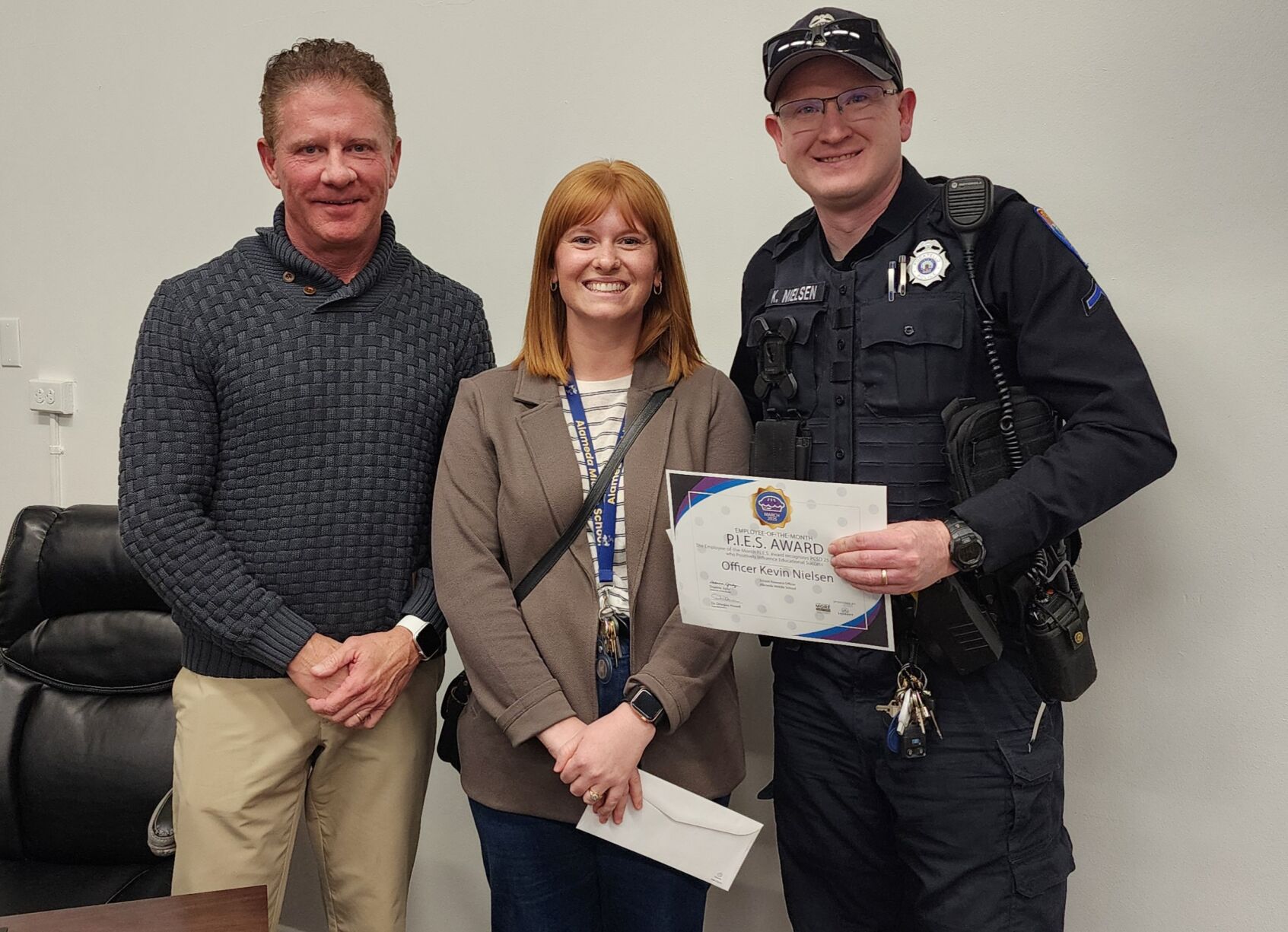 School Resource Officer Kevin Nielsen receives Pocatello/Chubbuck ...