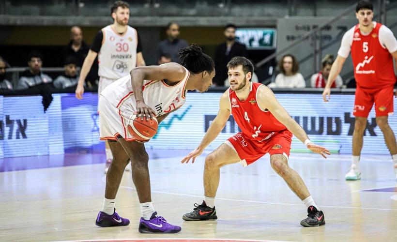 Former ISU hoops standout flees Israeli war zone, makes it home to ...