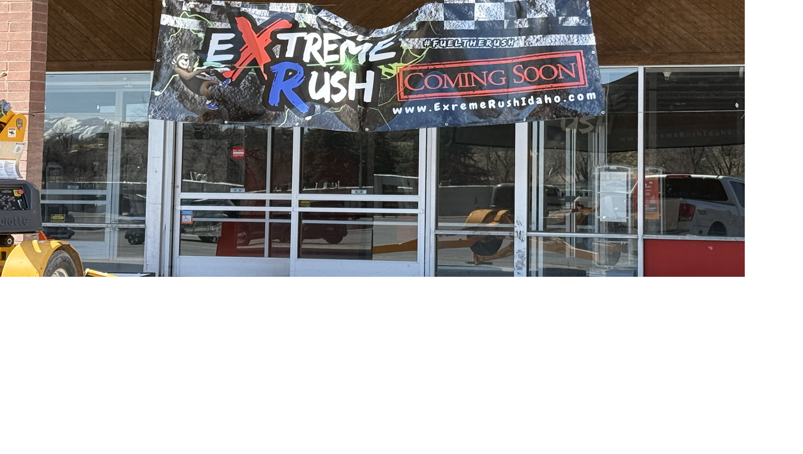 EXTREME RUSH: Entertainment supercenter featuring indoor go-kart track ...