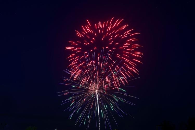 Photos of the Shoshone-Bannock fireworks show at Fort Hall | Freeaccess ...