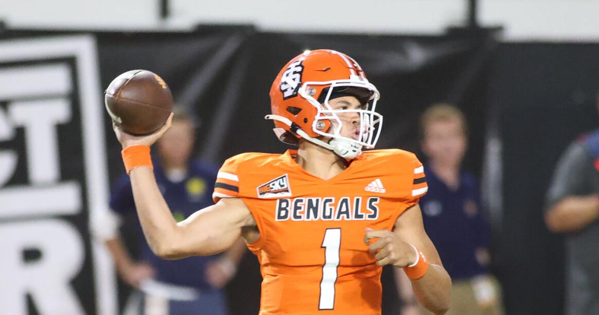 Hawkins: ISU quarterback Jordan Cooke has 'super high' ceiling | Isu ...