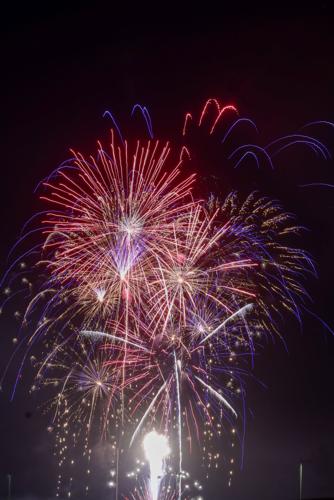 Photos of the Shoshone-Bannock fireworks show at Fort Hall | Freeaccess ...