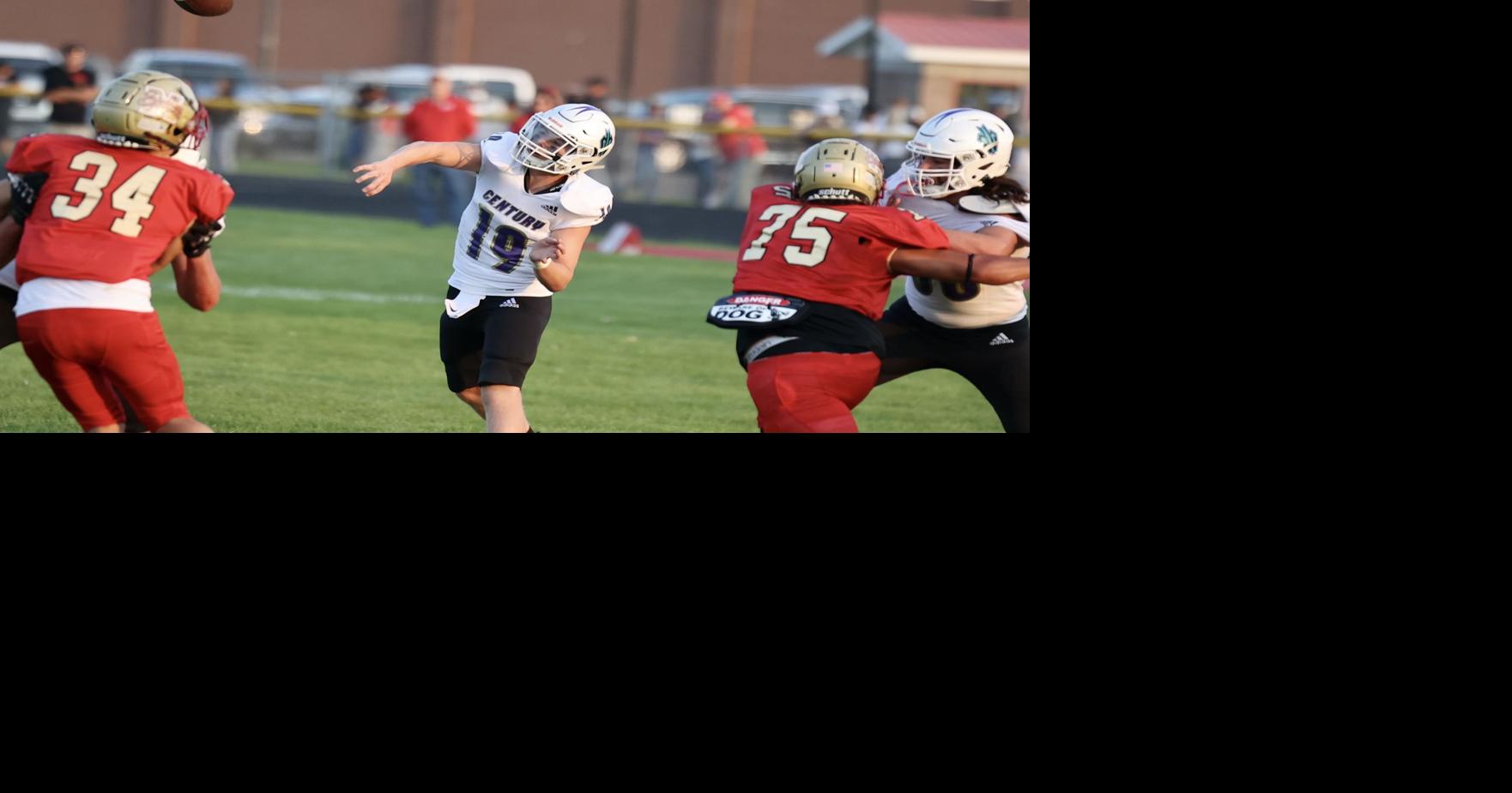 Century football drops season opener to Minico, spoiling Logan Horrocks ...