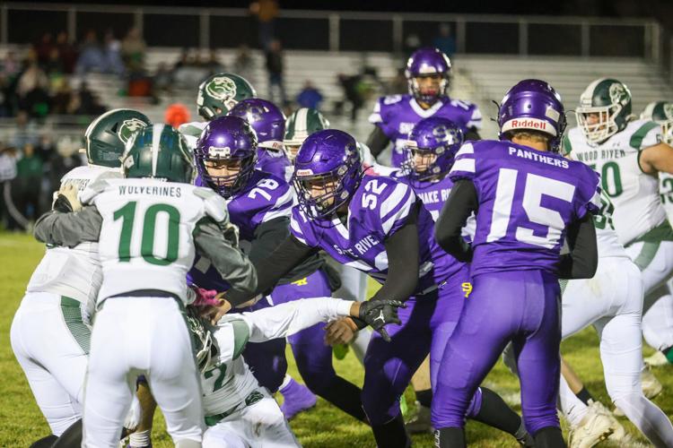 Photos of Snake River vs. Wood River high school football playoff game ...