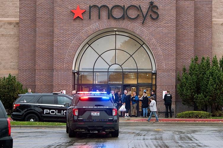 Boise police report finds no motive for mall shooting; more details ...