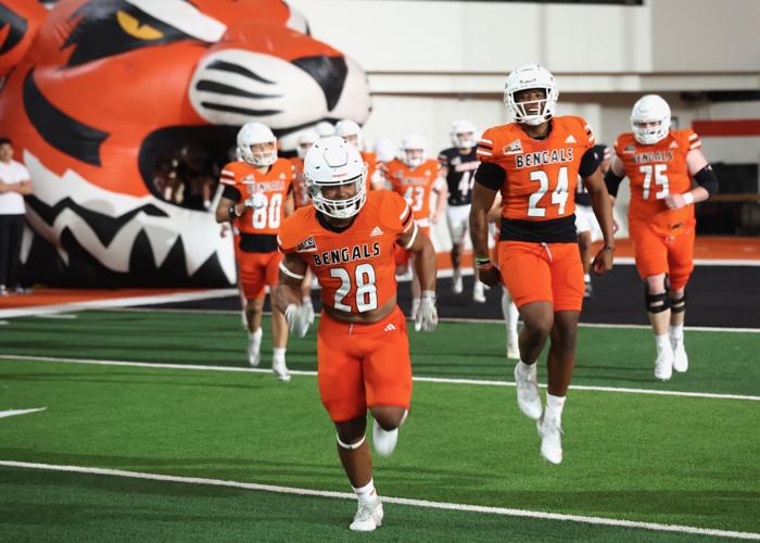 Photos of the ISU spring football game at the ICCU Dome | Isu ...