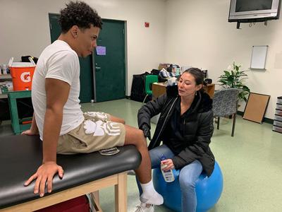 MVHS Sports Medicine Teacher And Athletic Trainer Inspires Her Students ...