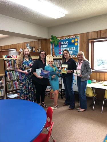 First Lady Susan Gianforte promotes reading in Forsyth | News ...