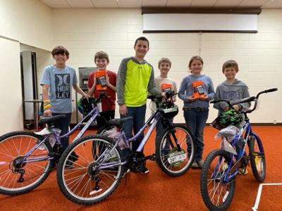 Forsyth Elementary School celebrates reading | News | independent-press.com