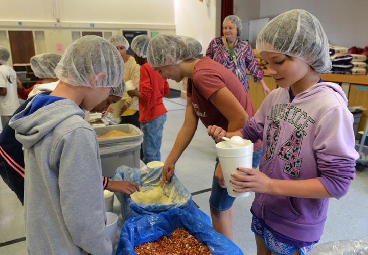 Students at Alisal Elementary School Participate in Kids Against Hunger ...