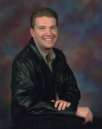 Scott William Clobes | Obituaries | independentnews.com