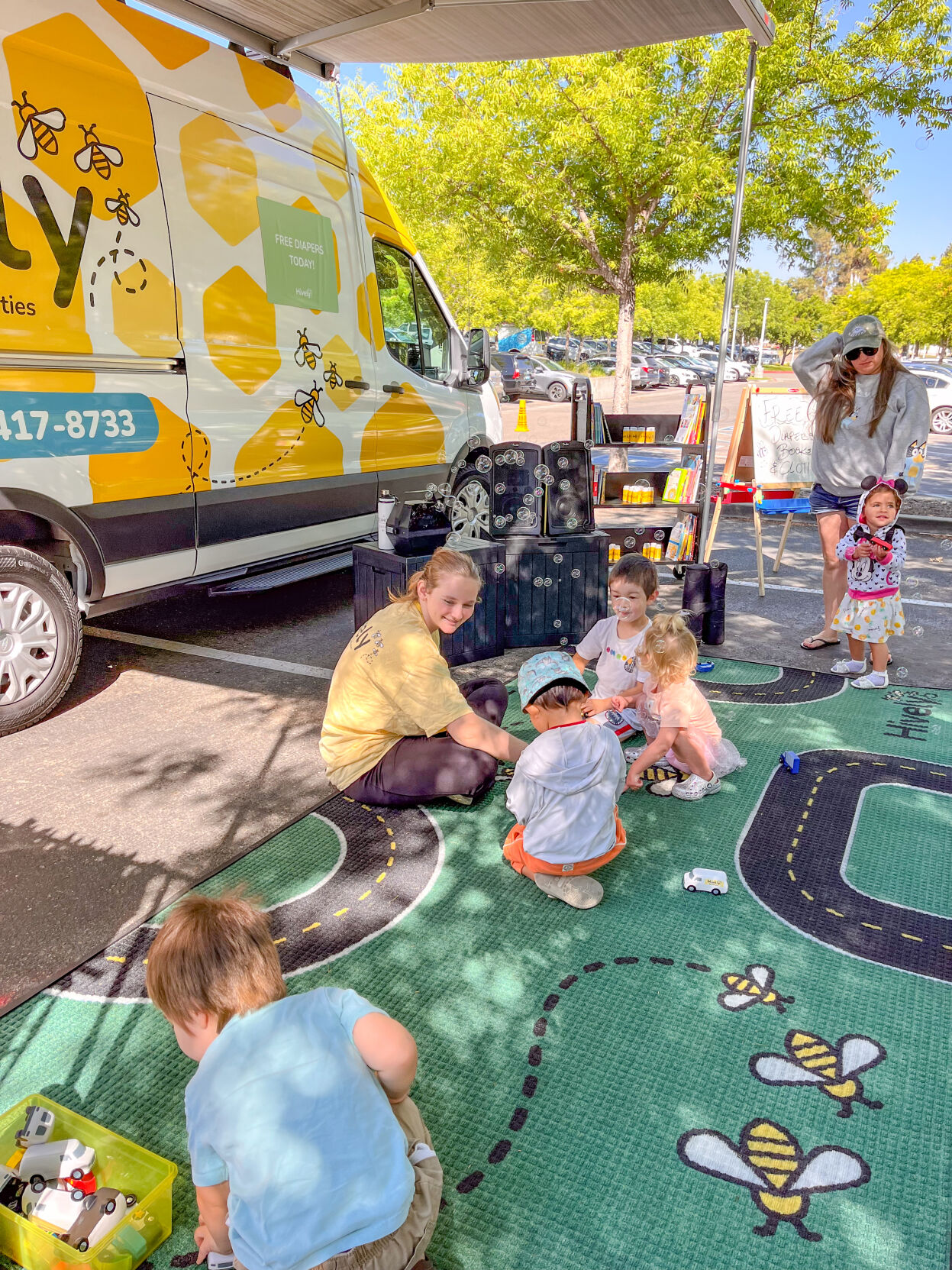 Nonprofit Hively Offers Support and Hope, Including Child-Care Options ...