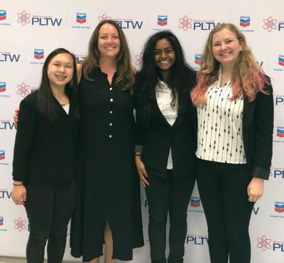 Freshmen Reach Design Challenge Finals | Milestones | independentnews.com